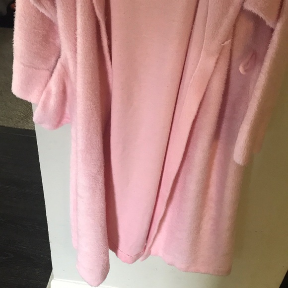 Intimates & Sleepwear | Plush Pink Robeml | Poshmark